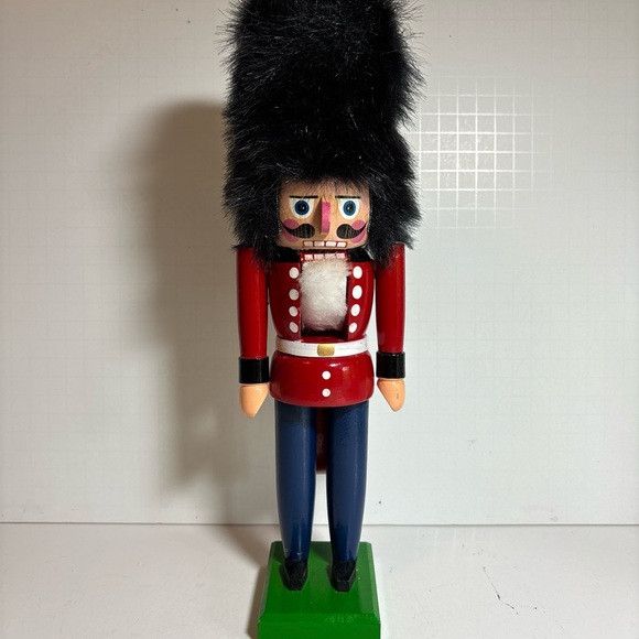 Holiday | Vintage Christmas Nutcracker Hand Painted Wooden Soldier With ...